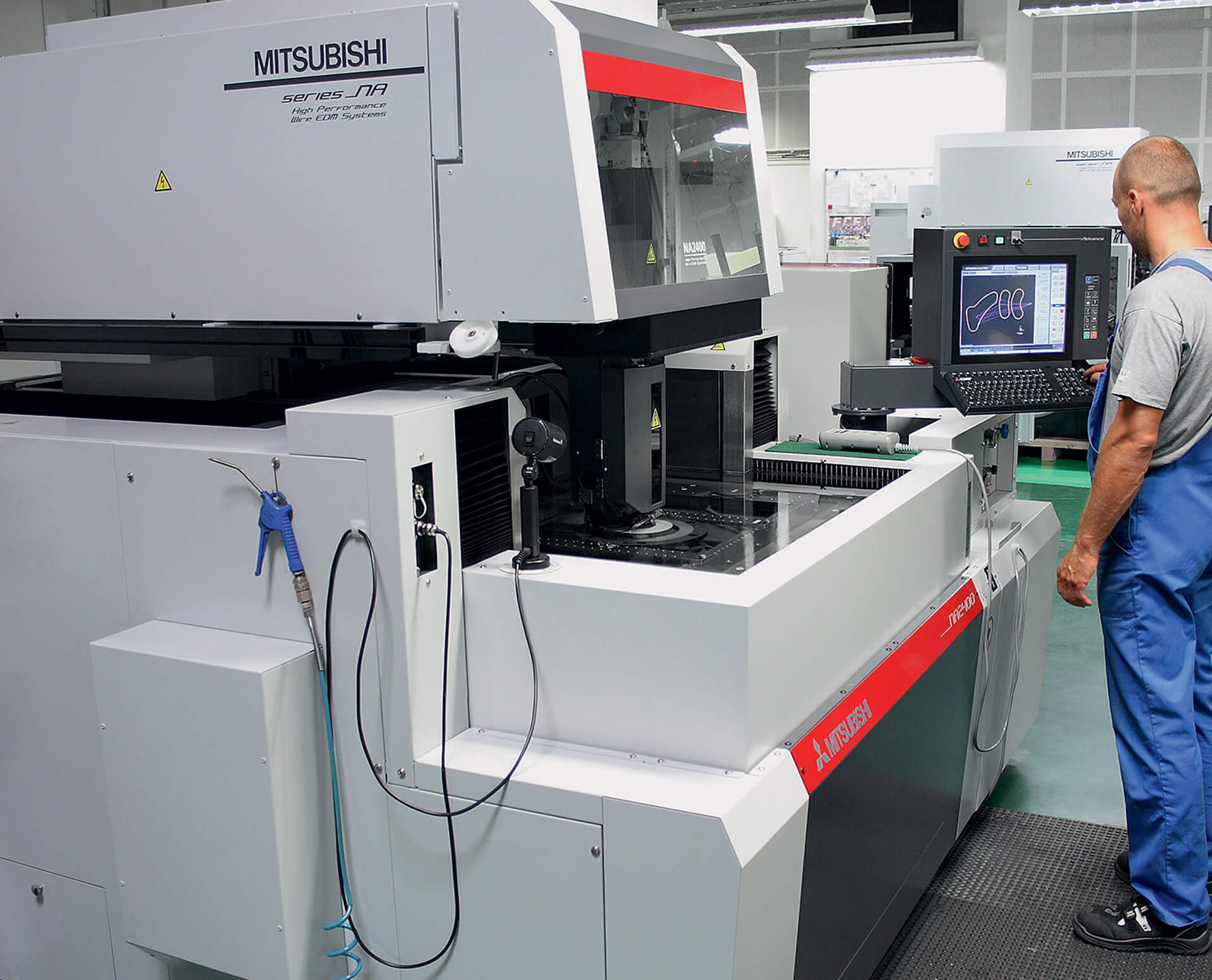 A shining light in tool- and mouldmaking - Mitsubishi Electric EDM