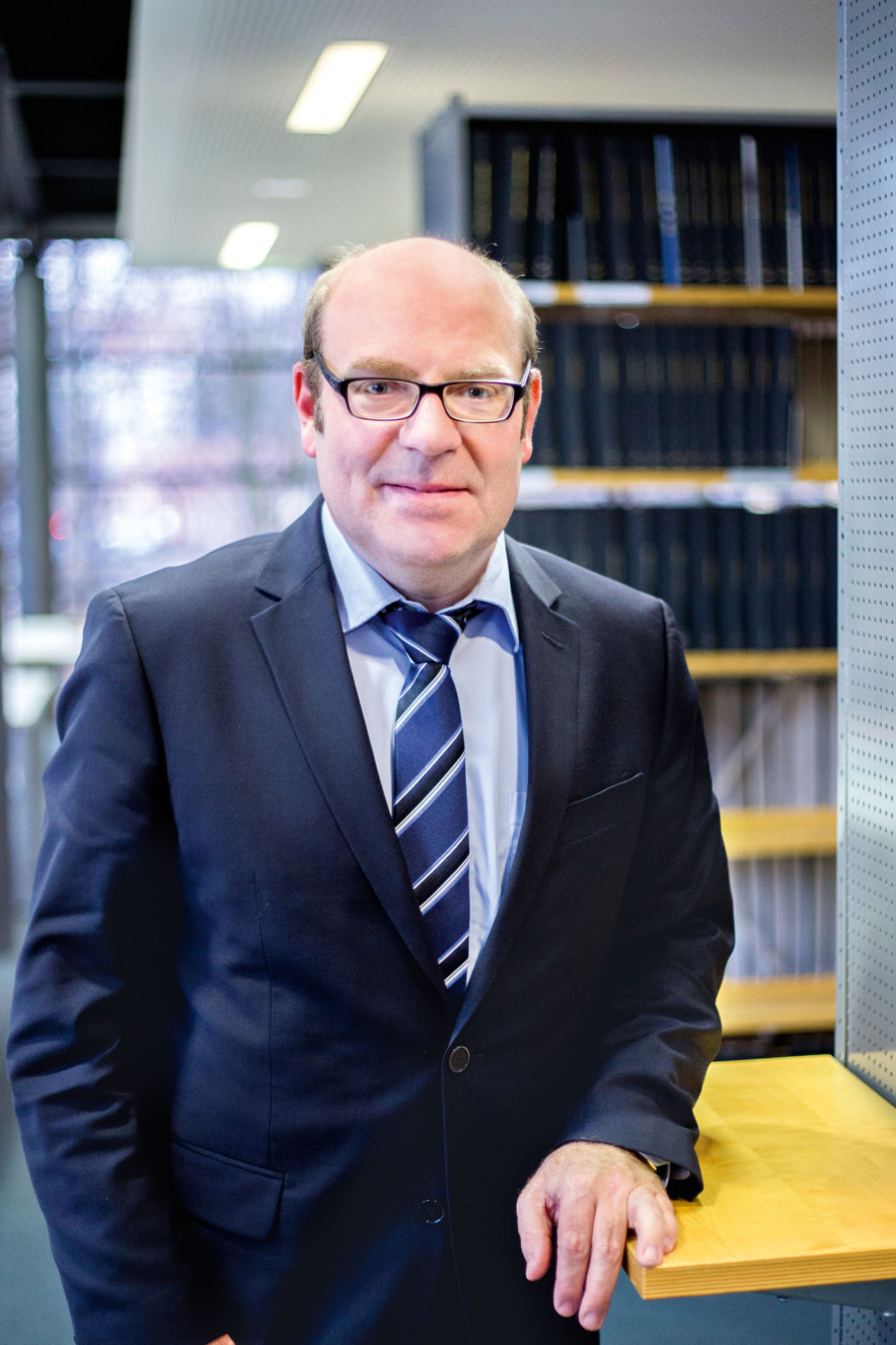 The perfect showcase for generating business - Mitsubishi Electric EDM