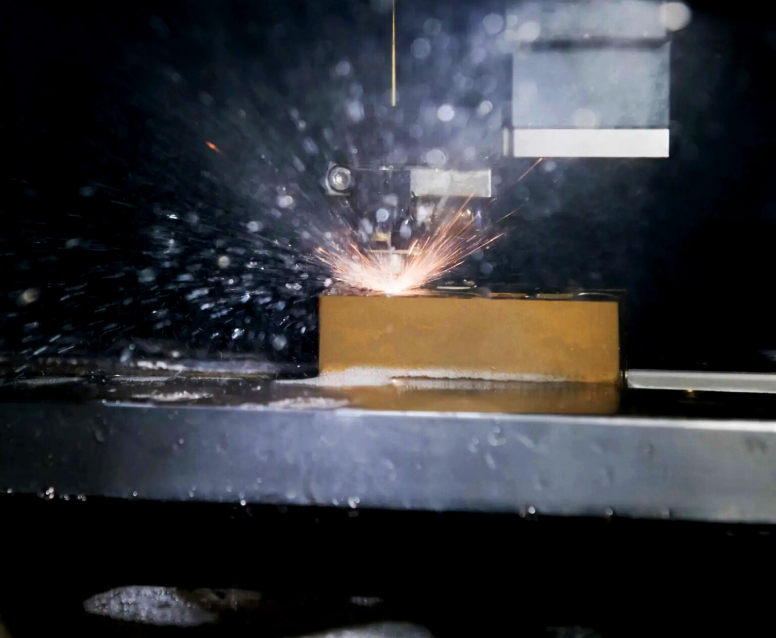 Wire-cut EDM as a key technology - Mitsubishi Electric EDM